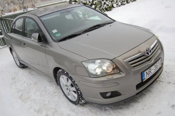 Коричневый Тойота Авенсис 2006 в Екабпилс, объемом двигателя 2.00 л и пробегом 255 тыс. км за 4300 €, фото 5 на AUTOMOTO.COM.LV
