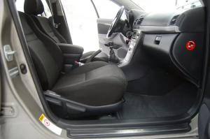Brūns Toyota Avensis 2006 Jēkabpils, ar dzinēja tilpumu 2.00 L un nobraukumu 255 tūkst. km par 4300 €, foto 17 vietnē AUTOMOTO.COM.LV