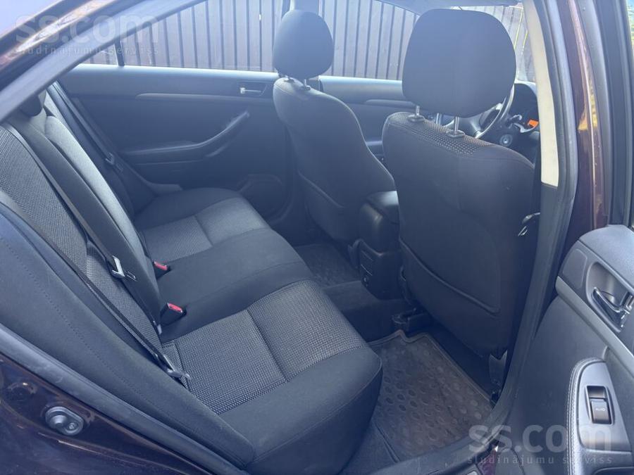 Brūns Toyota Avensis 2006 Rīga, ar dzinēja tilpumu 2.00 L un nobraukumu 162 tūkst. km par 3300 €, foto 9 vietnē AUTOMOTO.COM.LV