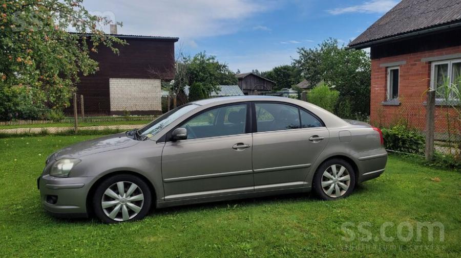 Коричневый Тойота Авенсис 2007 в Рига, объемом двигателя 2.00 л и пробегом 202 тыс. км за 1200 €, фото 3 на AUTOMOTO.COM.LV