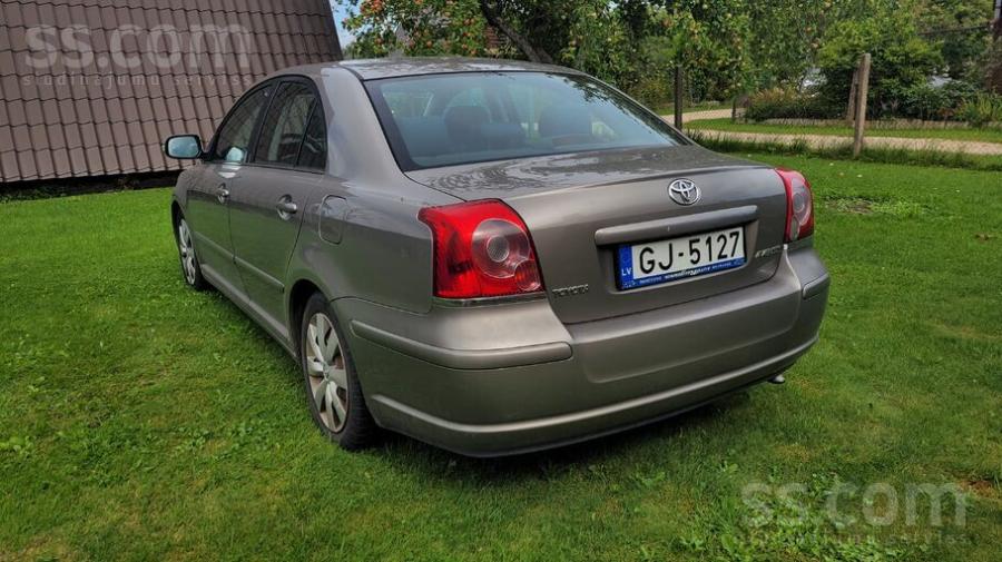 Коричневый Тойота Авенсис 2007 в Рига, объемом двигателя 2.00 л и пробегом 202 тыс. км за 1200 €, фото 4 на AUTOMOTO.COM.LV