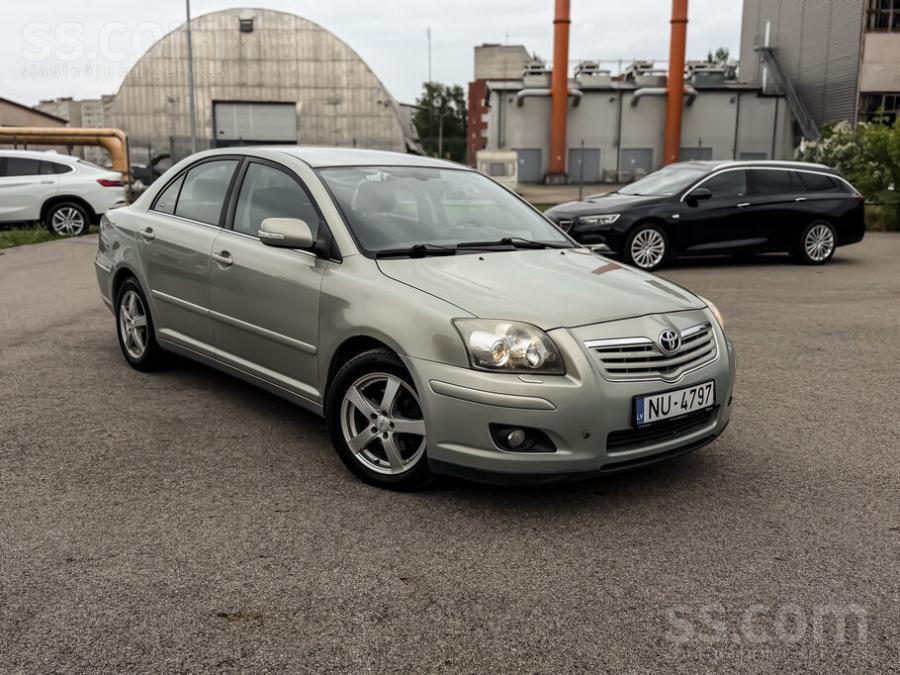 Brūns Toyota Avensis 2008 Jelgava, ar dzinēja tilpumu 2.00 L un nobraukumu 285 tūkst. km par 1650 €, foto 1 vietnē AUTOMOTO.COM.LV