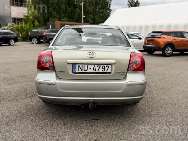 Коричневый Тойота Авенсис 2008 в Елгава, объемом двигателя 2.00 л и пробегом 285 тыс. км за 1650 €, фото 5 на AUTOMOTO.COM.LV