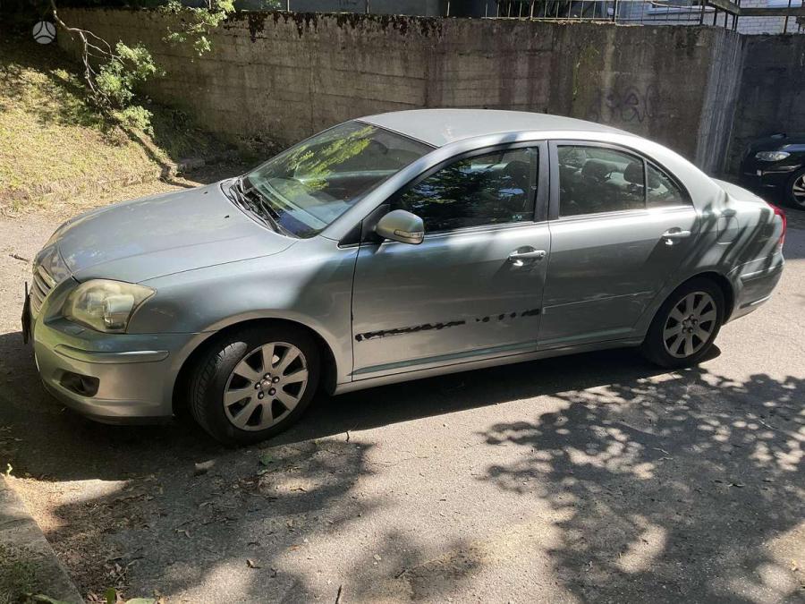 Коричневый Тойота Авенсис 2008 в Вильнюс, объемом двигателя 1.60 л и пробегом 230 тыс. км за 1900 €, фото 6 на AUTOMOTO.COM.LV