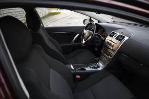 Brūns Toyota Avensis 2013 Rīga, ar dzinēja tilpumu 2.20 L un nobraukumu 307 tūkst. km par 4900 €, foto 14 vietnē AUTOMOTO.COM.LV