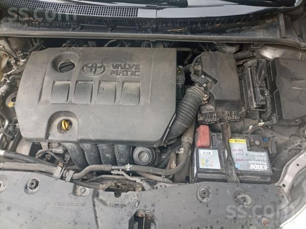 Коричневый Тойота Авенсис 2014 в Рига, объемом двигателя 2.00 л и пробегом 184 тыс. км за 8750 €, фото 4 на AUTOMOTO.COM.LV