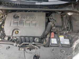 Brown Toyota Avensis 2014 in Riga, with an engine capacity of 2.00 L and mileage of 184 thousand km for 8750 €, photo 5 on AUTOMOTO.COM.LV