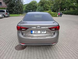 Brown Toyota Avensis 2015 in Vilnius, with an engine capacity of 1.99 L and mileage of 281 thousand km for 8500 €, photo 7 on AUTOMOTO.COM.LV