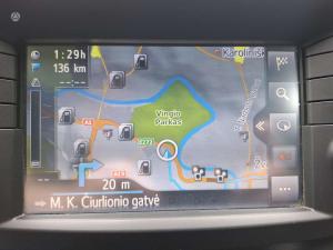 Brown Toyota Avensis 2015 in Vilnius, with an engine capacity of 1.99 L and mileage of 281 thousand km for 8500 €, photo 16 on AUTOMOTO.COM.LV