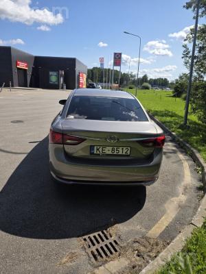 Коричневый Тойота Авенсис 2015 в Рига, объемом двигателя 1.80 л и пробегом 187 тыс. км за 9500 €, фото 4 на AUTOMOTO.COM.LV