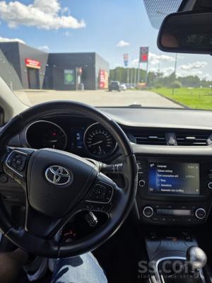 Коричневый Тойота Авенсис 2015 в Рига, объемом двигателя 1.80 л и пробегом 187 тыс. км за 9500 €, фото 7 на AUTOMOTO.COM.LV