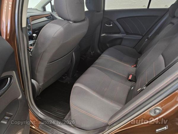 Коричневый Тойота Авенсис 2016 в Раквере, объемом двигателя 1.80 л и пробегом 91 тыс. км за 11990 €, фото 11 на AUTOMOTO.COM.LV