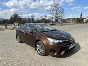 Brūns Toyota Avensis 2016 Rīga, ar dzinēja tilpumu 1.80 L un nobraukumu 183 tūkst. km par 9900 €, foto 3 vietnē AUTOMOTO.COM.LV