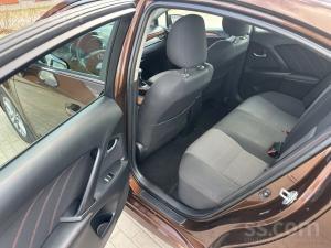 Brūns Toyota Avensis 2016 Rīga, ar dzinēja tilpumu 1.80 L un nobraukumu 183 tūkst. km par 9900 €, foto 12 vietnē AUTOMOTO.COM.LV