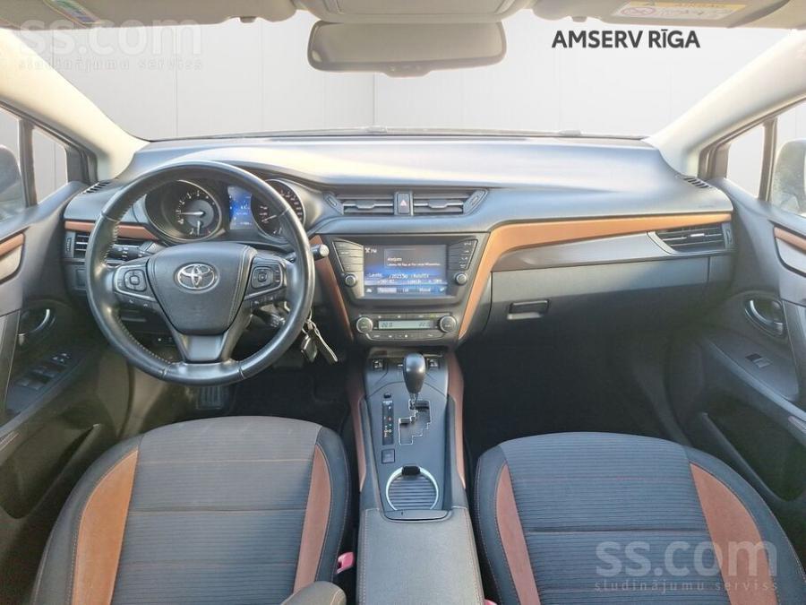 Brūns Toyota Avensis 2016 Rīga, ar dzinēja tilpumu 1.80 L un nobraukumu 172 tūkst. km par 11200 €, foto 10 vietnē AUTOMOTO.COM.LV