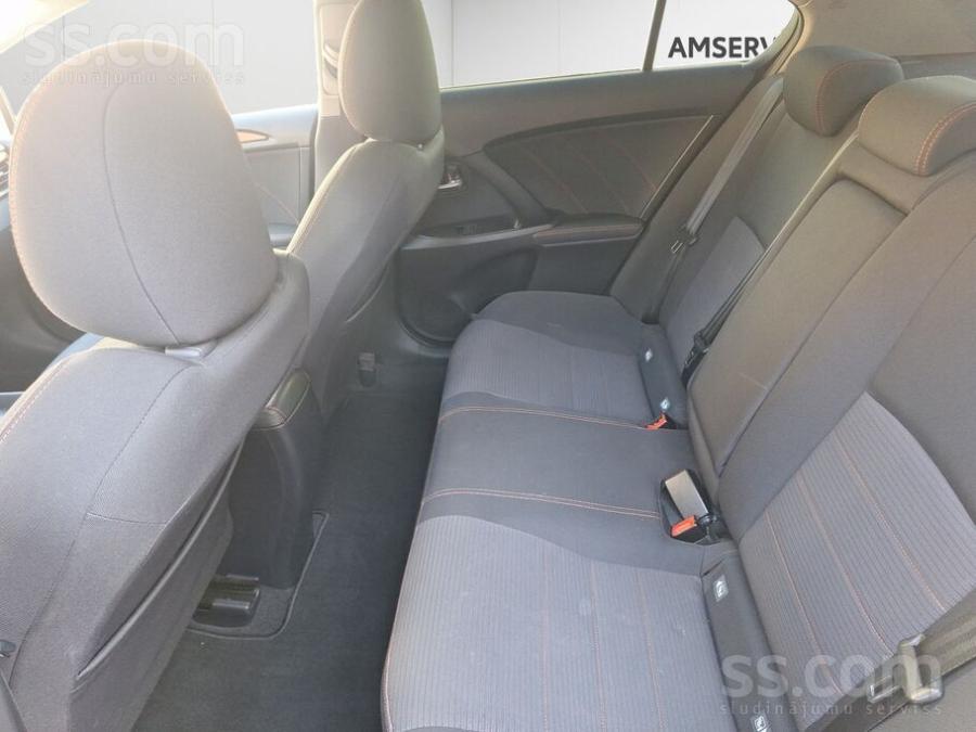 Brūns Toyota Avensis 2016 Rīga, ar dzinēja tilpumu 1.80 L un nobraukumu 172 tūkst. km par 11200 €, foto 12 vietnē AUTOMOTO.COM.LV