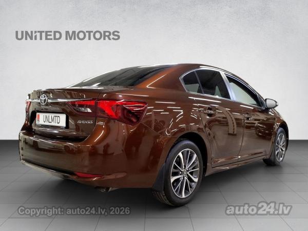 Brūns Toyota Avensis 2017 Tallina, ar dzinēja tilpumu 1.80 L un nobraukumu 135 tūkst. km par 13990 €, foto 2 vietnē AUTOMOTO.COM.LV