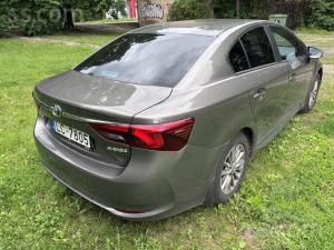 Brūns Toyota Avensis 2018 Rīga, ar dzinēja tilpumu 1.80 L un nobraukumu 138 tūkst. km par 12990 €, foto 5 vietnē AUTOMOTO.COM.LV