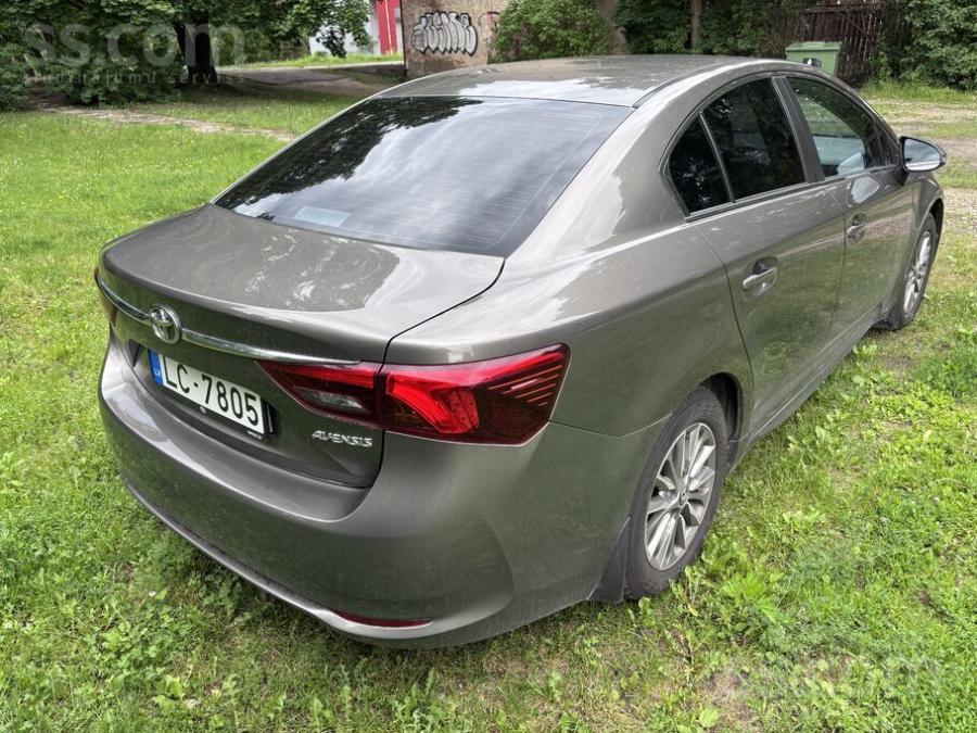 Brūns Toyota Avensis 2018 Rīga, ar dzinēja tilpumu 1.80 L un nobraukumu 138 tūkst. km par 12990 €, foto 5 vietnē AUTOMOTO.COM.LV