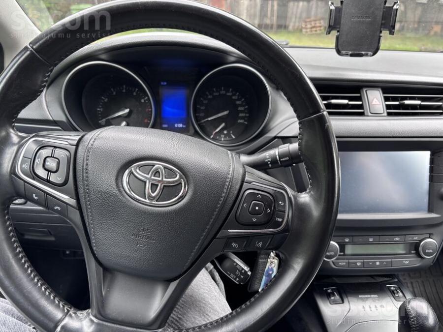 Brūns Toyota Avensis 2018 Rīga, ar dzinēja tilpumu 1.80 L un nobraukumu 138 tūkst. km par 12990 €, foto 6 vietnē AUTOMOTO.COM.LV