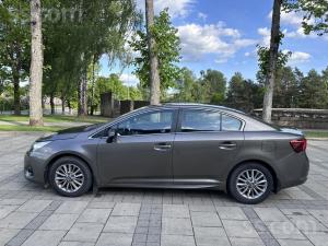 Коричневый Тойота Авенсис 2018 в Огре, объемом двигателя 1.80 л и пробегом 96 тыс. км за 13200 €, фото 4 на AUTOMOTO.COM.LV