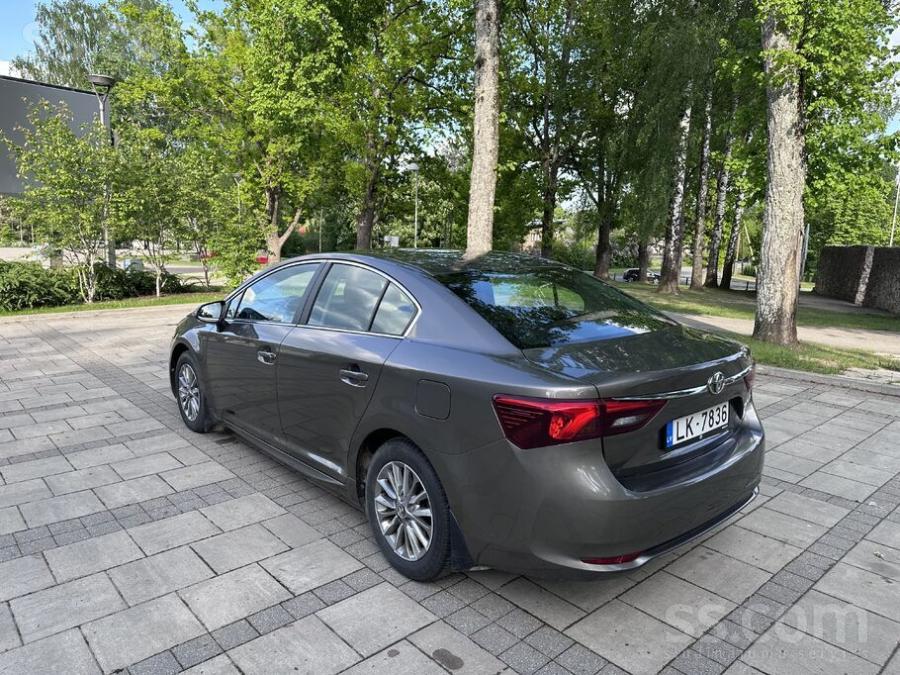 Коричневый Тойота Авенсис 2018 в Огре, объемом двигателя 1.80 л и пробегом 96 тыс. км за 13200 €, фото 9 на AUTOMOTO.COM.LV