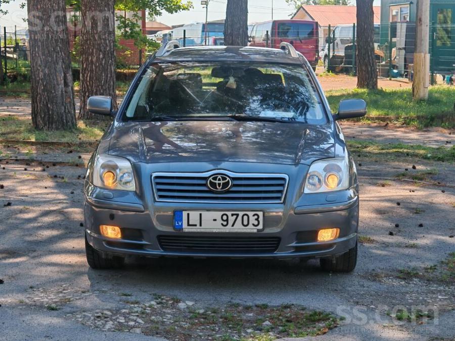Brūns Toyota Avensis 2004 Rīga, ar dzinēja tilpumu 2.00 L un nobraukumu 245 tūkst. km par 2200 €, foto 5 vietnē AUTOMOTO.COM.LV