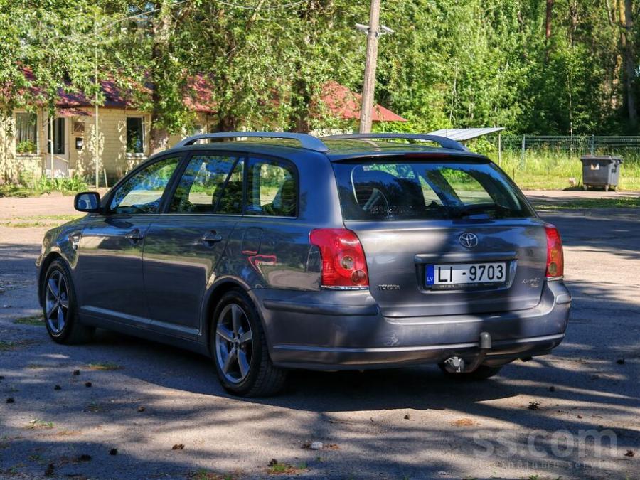 Brūns Toyota Avensis 2004 Rīga, ar dzinēja tilpumu 2.00 L un nobraukumu 245 tūkst. km par 2200 €, foto 12 vietnē AUTOMOTO.COM.LV