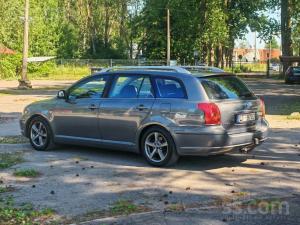 Brūns Toyota Avensis 2004 Rīga, ar dzinēja tilpumu 2.00 L un nobraukumu 245 tūkst. km par 2200 €, foto 13 vietnē AUTOMOTO.COM.LV