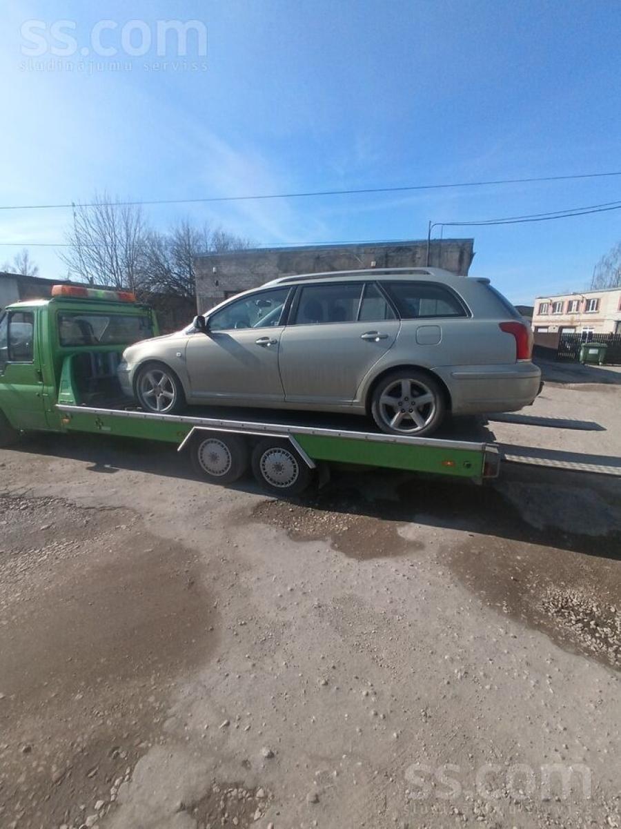 Brūns Toyota Avensis 2005 Rīga, ar dzinēja tilpumu 2.20 L un nobraukumu 311 tūkst. km par 600 €, foto 1 vietnē AUTOMOTO.COM.LV