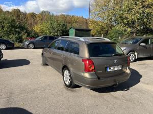 Коричневый Тойота Авенсис 2005 в Шяуляй, объемом двигателя 2.40 л и пробегом 0 тыс. км за 1549 €, фото 7 на AUTOMOTO.COM.LV