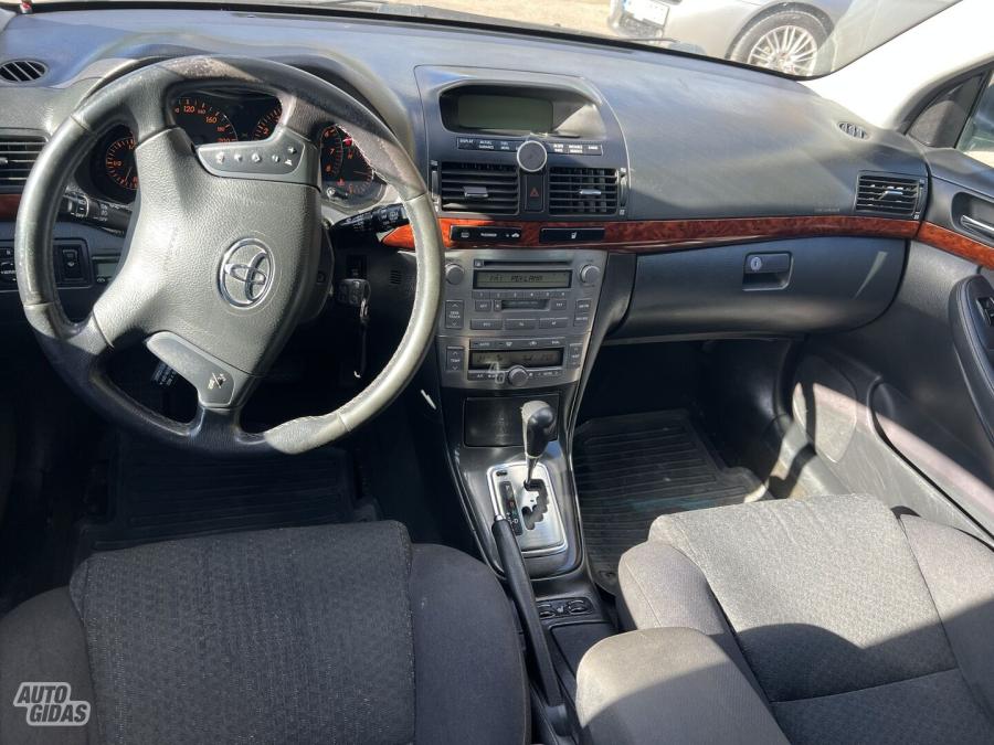 Коричневый Тойота Авенсис 2005 в Шяуляй, объемом двигателя 2.40 л и пробегом 0 тыс. км за 1549 €, фото 11 на AUTOMOTO.COM.LV