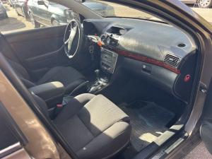 Коричневый Тойота Авенсис 2005 в Шяуляй, объемом двигателя 2.40 л и пробегом 0 тыс. км за 1549 €, фото 14 на AUTOMOTO.COM.LV