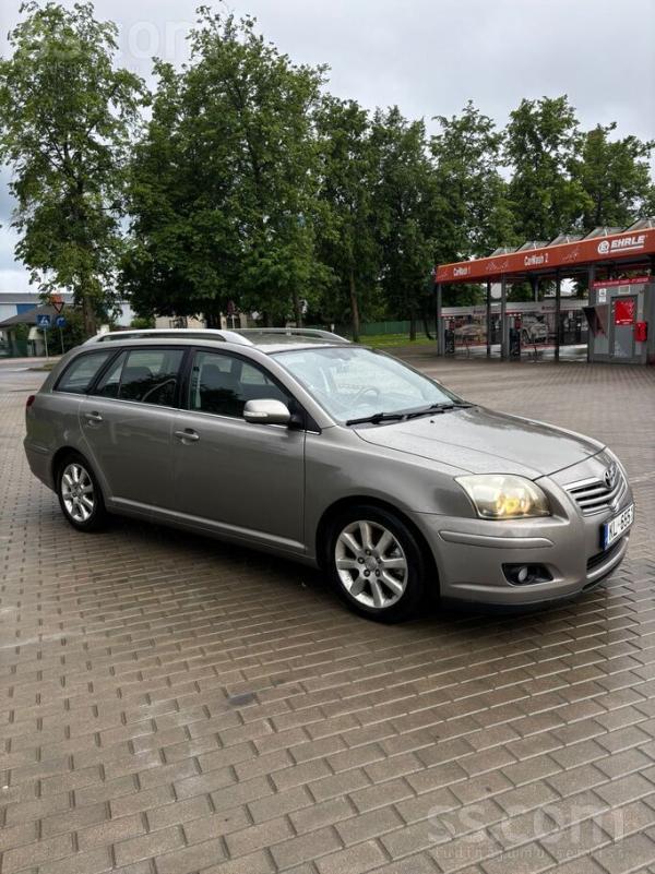 Brūns Toyota Avensis 2006 Jelgava, ar dzinēja tilpumu 2.20 L un nobraukumu 253 tūkst. km par 1950 €, foto 3 vietnē AUTOMOTO.COM.LV