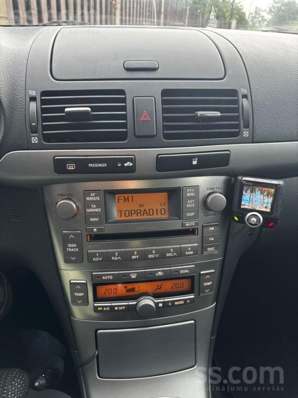 Brūns Toyota Avensis 2006 Jelgava, ar dzinēja tilpumu 2.20 L un nobraukumu 253 tūkst. km par 1950 €, foto 8 vietnē AUTOMOTO.COM.LV