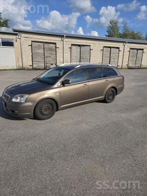 Brown Toyota Avensis 2006 in Jelgava, with an engine capacity of 2.00 L and mileage of 380 thousand km for 600 €, photo 7 on AUTOMOTO.COM.LV