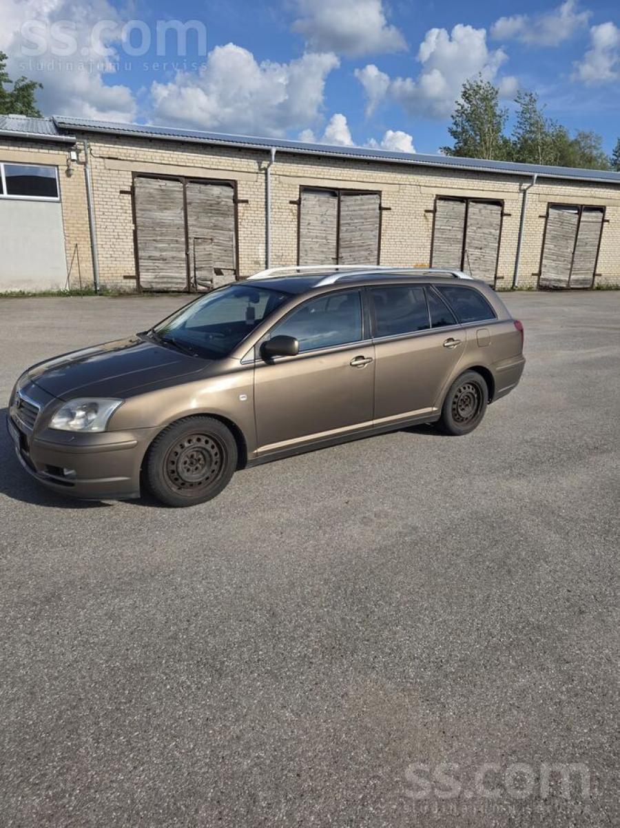 Brown Toyota Avensis 2006 in Jelgava, with an engine capacity of 2.00 L and mileage of 380 thousand km for 600 €, photo 7 on AUTOMOTO.COM.LV