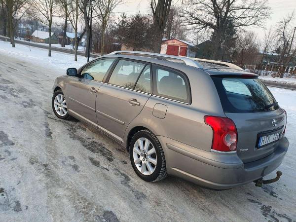 Brūns Toyota Avensis 2007 Vilkaviškis, ar dzinēja tilpumu 2.00 L un nobraukumu 420 tūkst. km par 1250 €, foto 1 vietnē AUTOMOTO.COM.LV