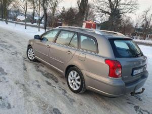 Brūns Toyota Avensis 2007 Vilkaviškis, ar dzinēja tilpumu 2.00 L un nobraukumu 420 tūkst. km par 1250 €, foto  vietnē AUTOMOTO.COM.LV