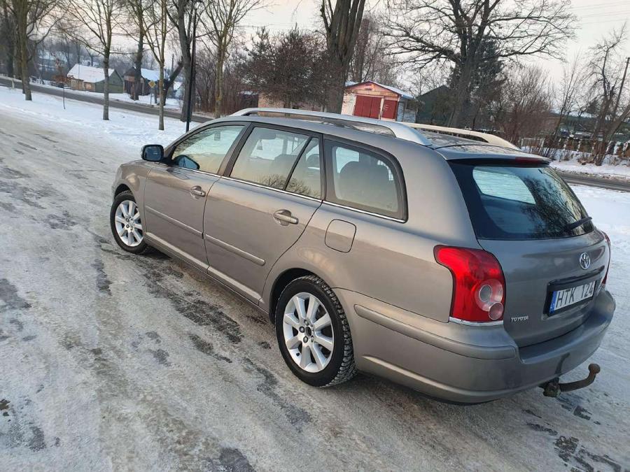 Brūns Toyota Avensis 2007 Vilkaviškis, ar dzinēja tilpumu 2.00 L un nobraukumu 420 tūkst. km par 1250 €, foto 1 vietnē AUTOMOTO.COM.LV
