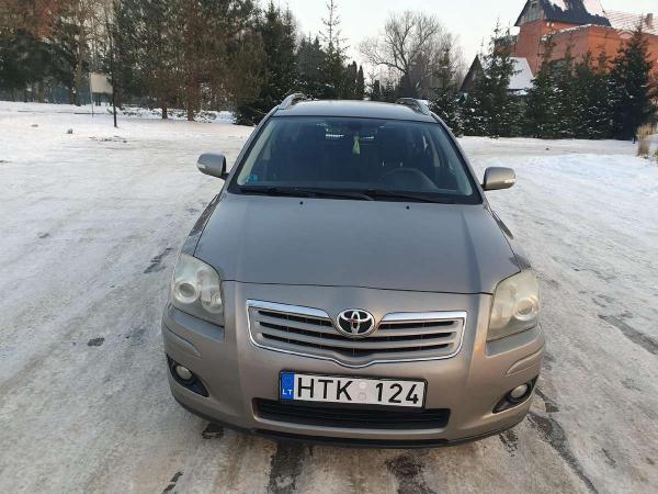 Brūns Toyota Avensis 2007 Vilkaviškis, ar dzinēja tilpumu 2.00 L un nobraukumu 420 tūkst. km par 1250 €, foto 4 vietnē AUTOMOTO.COM.LV