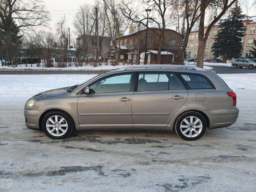 Brūns Toyota Avensis 2007 Vilkaviškis, ar dzinēja tilpumu 2.00 L un nobraukumu 420 tūkst. km par 1250 €, foto 11 vietnē AUTOMOTO.COM.LV