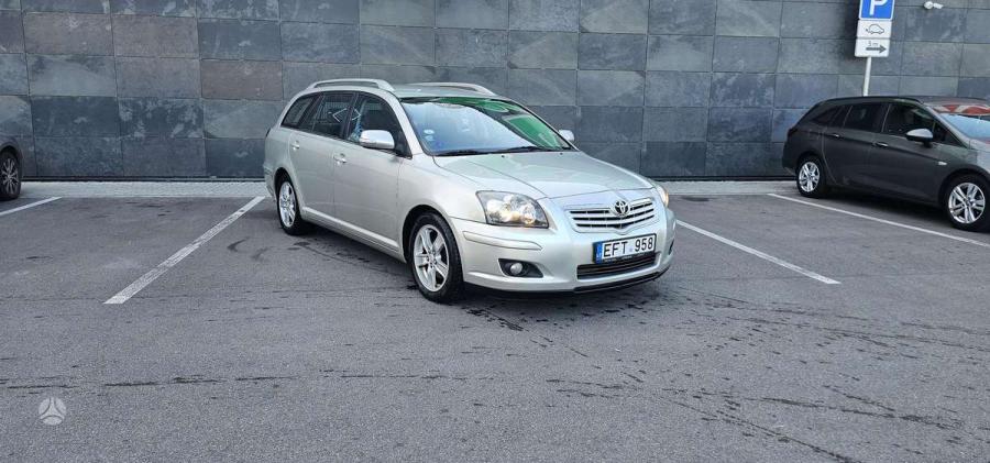 Brūns Toyota Avensis 2007 Klaipėda, ar dzinēja tilpumu 2.00 L un nobraukumu 193 tūkst. km par 2500 €, foto 1 vietnē AUTOMOTO.COM.LV
