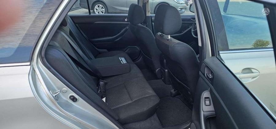 Brūns Toyota Avensis 2007 Klaipėda, ar dzinēja tilpumu 2.00 L un nobraukumu 193 tūkst. km par 2500 €, foto 10 vietnē AUTOMOTO.COM.LV