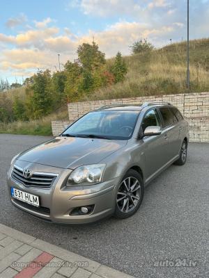 Коричневый Тойота Авенсис 2007 в Таллин, объемом двигателя 2.20 л и пробегом 336 тыс. км за 1850 €, фото  на AUTOMOTO.COM.LV