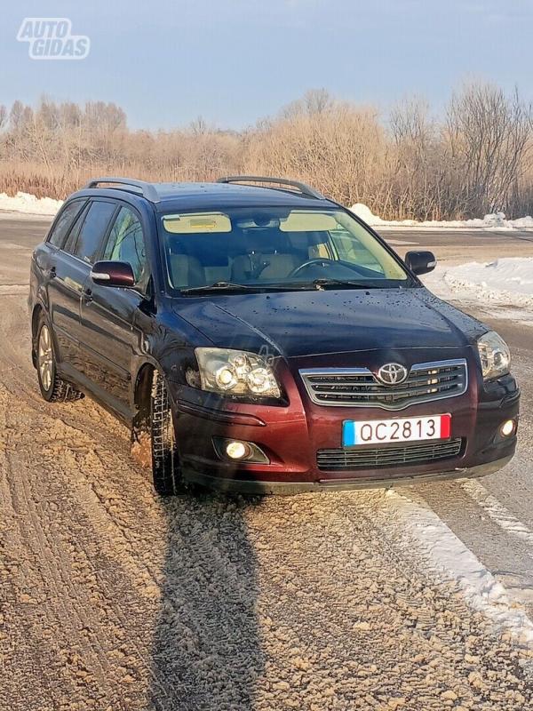 Коричневый Тойота Авенсис 2008 в Акмяне, объемом двигателя 1.80 л и пробегом 231 тыс. км за 2800 €, фото 2 на AUTOMOTO.COM.LV