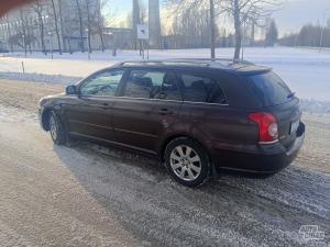 Brūns Toyota Avensis 2008 Akmenė, ar dzinēja tilpumu 1.80 L un nobraukumu 231 tūkst. km par 2800 €, foto 7 vietnē AUTOMOTO.COM.LV