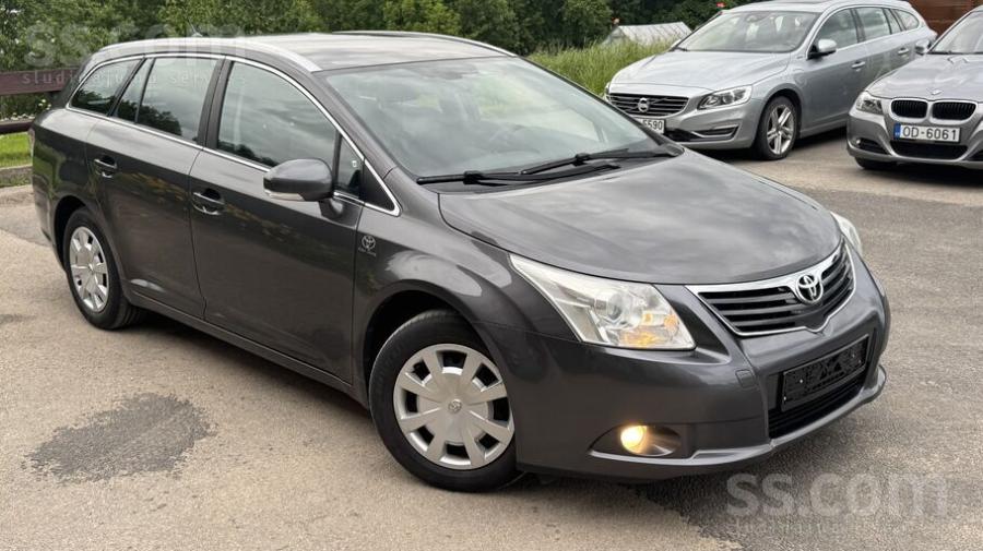 Brūns Toyota Avensis 2010 Rēzekne, ar dzinēja tilpumu 2.00 L un nobraukumu 254 tūkst. km par 1500 €, foto 5 vietnē AUTOMOTO.COM.LV
