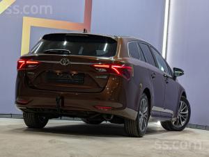 Коричневый Тойота Авенсис 2015 в Юрмала, объемом двигателя 1.60 л и пробегом 222 тыс. км за 9950 €, фото 9 на AUTOMOTO.COM.LV
