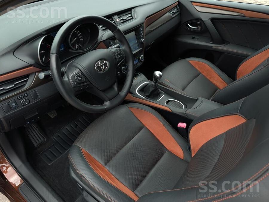 Коричневый Тойота Авенсис 2015 в Юрмала, объемом двигателя 1.60 л и пробегом 222 тыс. км за 9950 €, фото 16 на AUTOMOTO.COM.LV